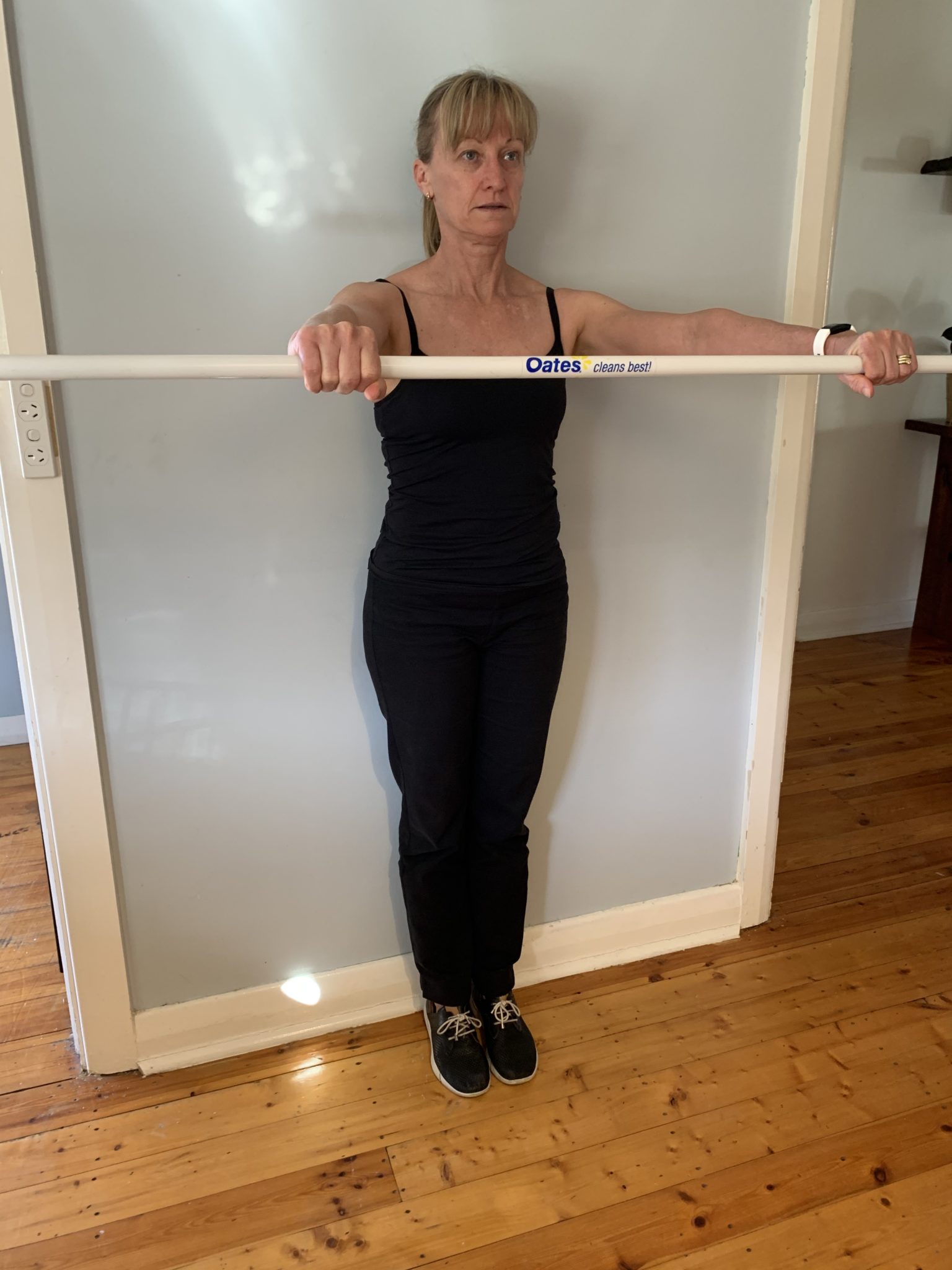 Exercises for seniors: How to strengthen and look after your shoulder